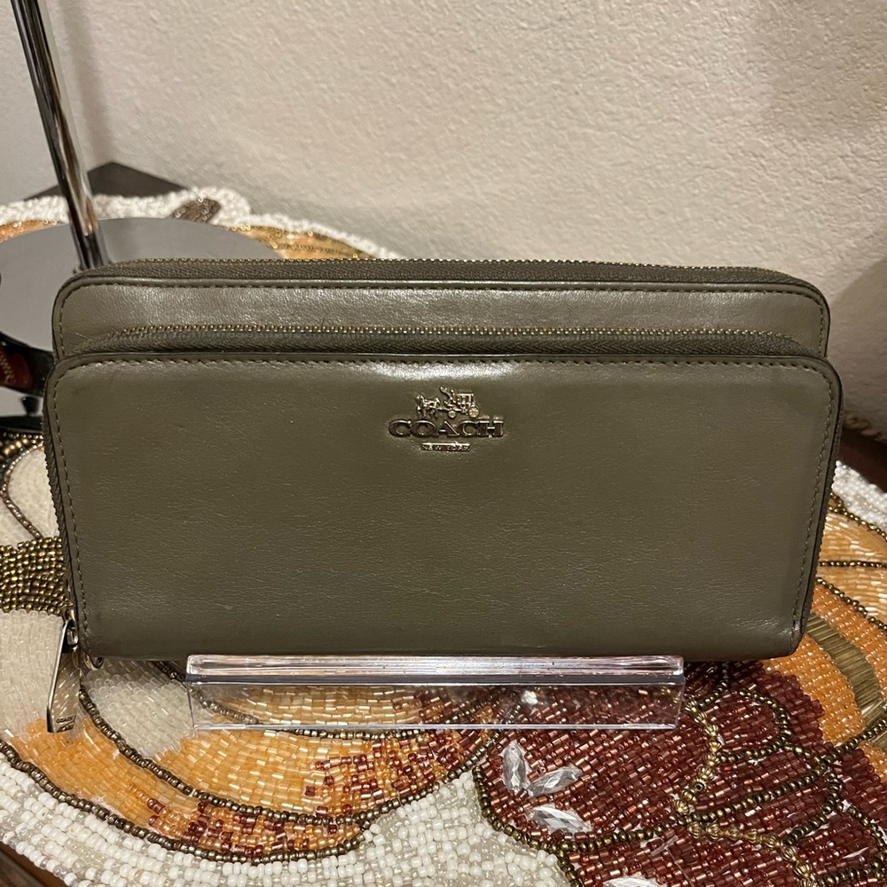 Coach Gray Double Zippered Leather Zip Around Wallet … - Gem